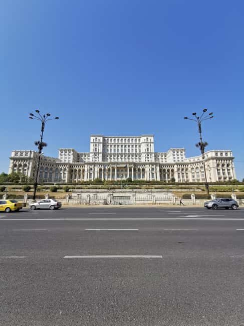 Bucharest Parliament,Village Museum,Dracula's Tomb,Mogosoaia - Highlights from Guest Reviews