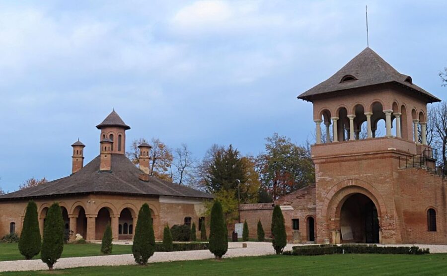 Bucharest Sightseeing Tour - The Route Breakdown: What to Expect