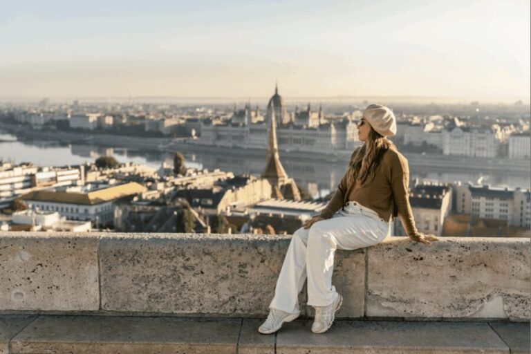 Buda Castle: Private photoshoot with a local guide - Authentic Insights from Reviews