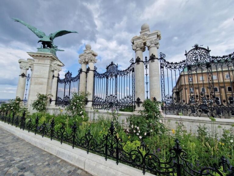 Budapest: private deluxe tour with a native, in Spanish - Who Will Love This Tour?