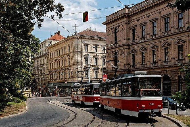 Budapest to Prague Private transfer with 2 hour sightseeing stop - Frequently Asked Questions