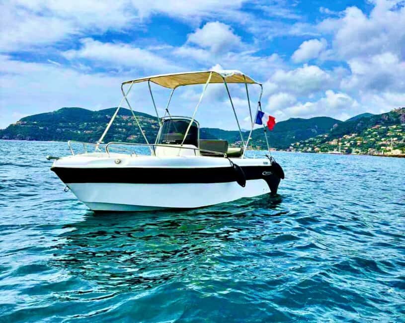 Cannes: Boat trip without a license to the Lerins Islands - The Itinerary in Detail