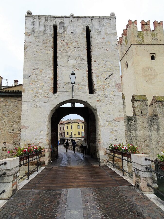 Château Scaligero Sirmione tower