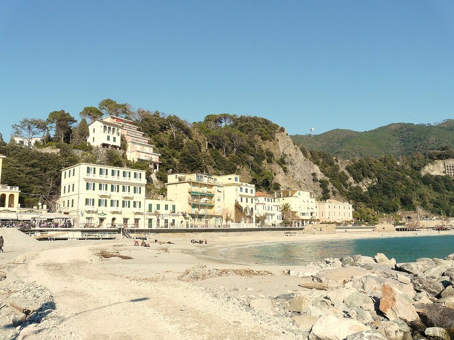 Monterosso al Mare Fegina beach panorama
