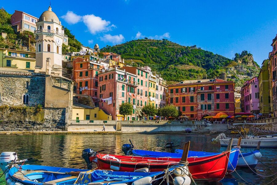 Cinque Terre village port view