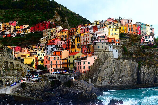 Cinque Terre full day tour with official tour guide - Authentic Experiences from Reviewers