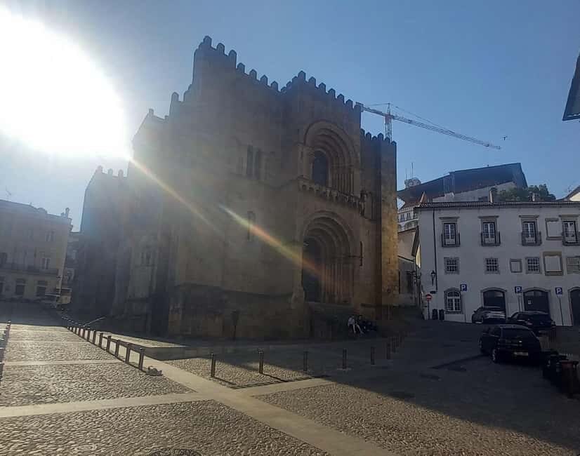 Coimbra: Guided tour with a local, certified guide (entrance included) - The Itinerary in Detail