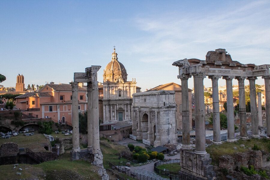 Roman Forum columns ruins Rome