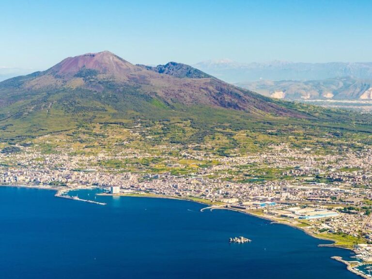 Combo Tour_Pompeii & Vesuvius - Who Is This Tour Best For?