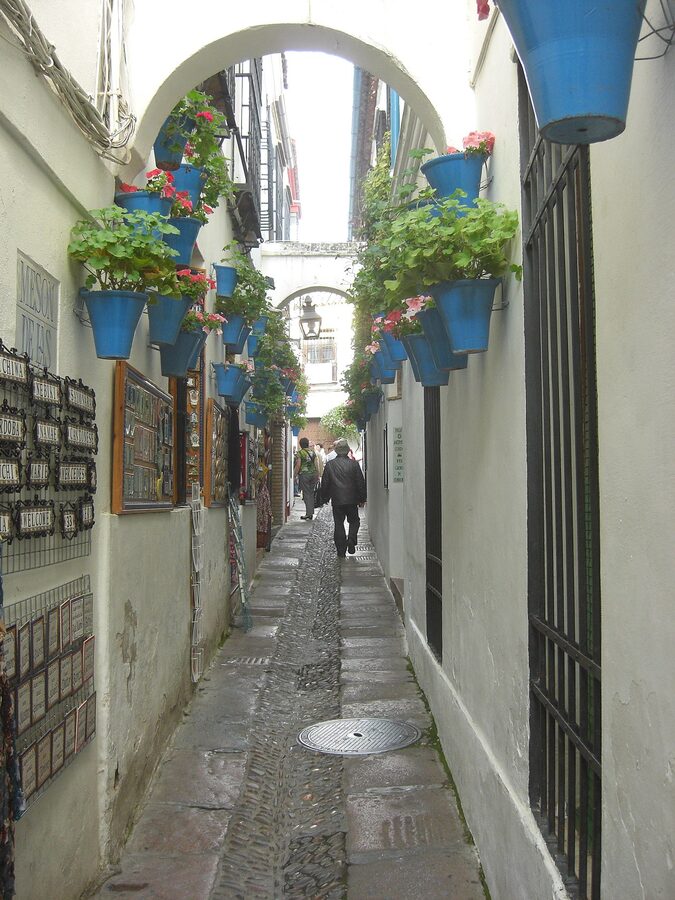 Calleja de las Flores in the Juderia of Cordoba