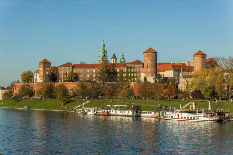 Cracow: Guided Tour of the Wawel Castle & Cathedral - A Detailed Look at the Experience