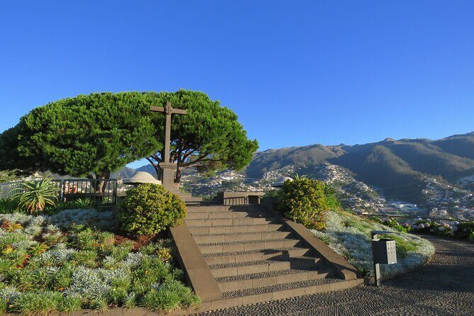 Curral das Freiras & Peaks 4WD Tour - Who Would Love This Tour?