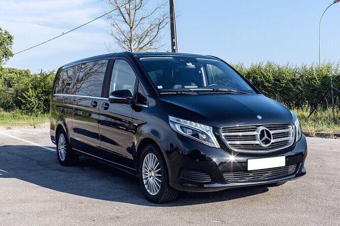 Departure Transfer from Rome to Rome Airport FCO in Private Van - Practicalities and Additional Information