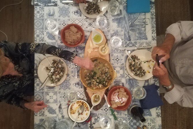 Dinner at at local's chef sweet home - Practical Details and Value