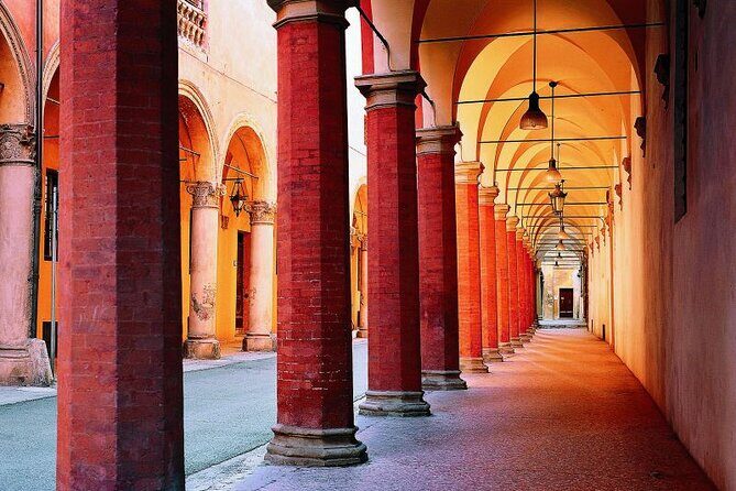 Discover Bologna an amazing city - FAQs
