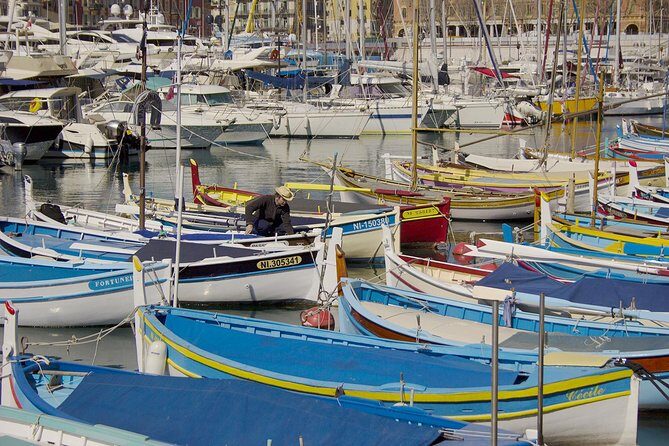 Discovery of the city of Nice by electric Méhari - A Carefully Curated Itinerary