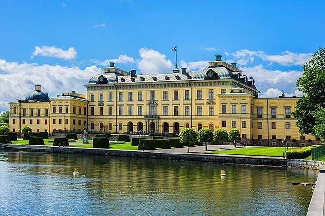 Drottningholm Palace PRIVATE and Royal Chinese Pavilion Visit - Real Experiences and Insights from Past Travelers