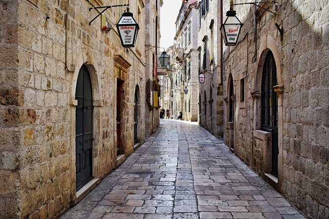 Dubrovnik Private walking tour of the Old Town w/ cruise transfer - Deep Dive into the Itinerary