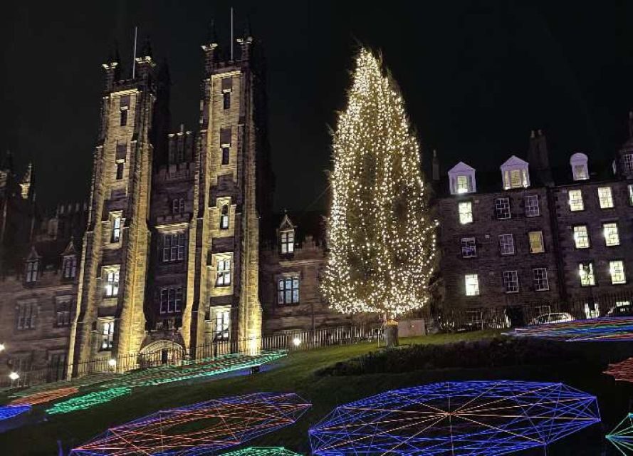 Edinburgh: Christmas Walking Tour with Gingerbread Treat - The Experience & Practical Details