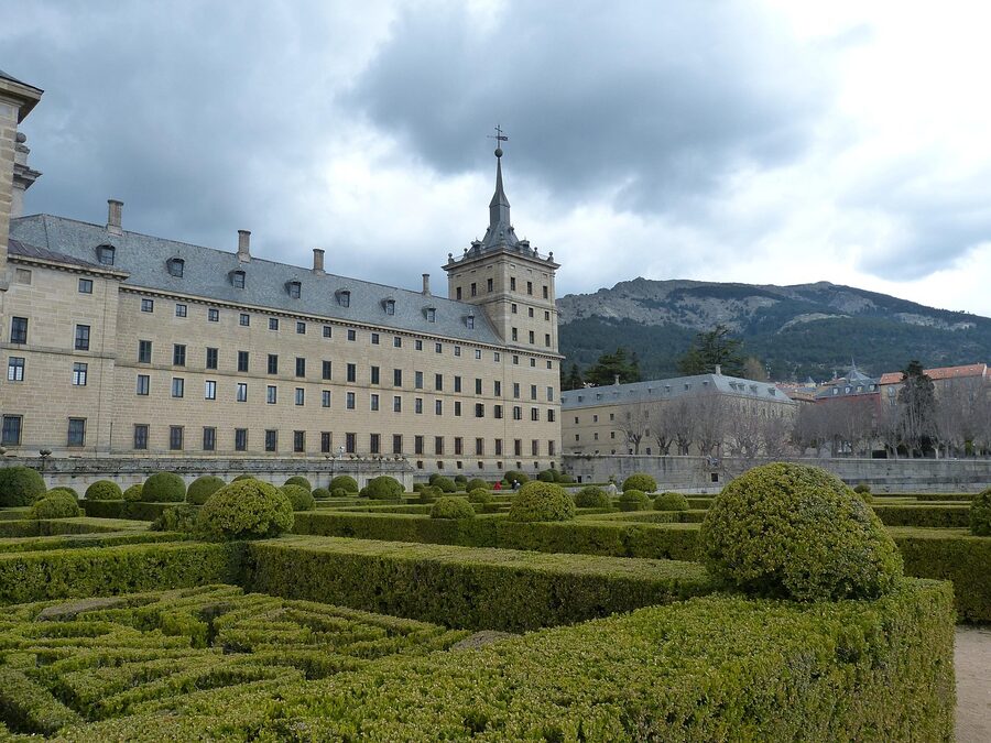 Boxwood hedge gardens at El Escorial palace