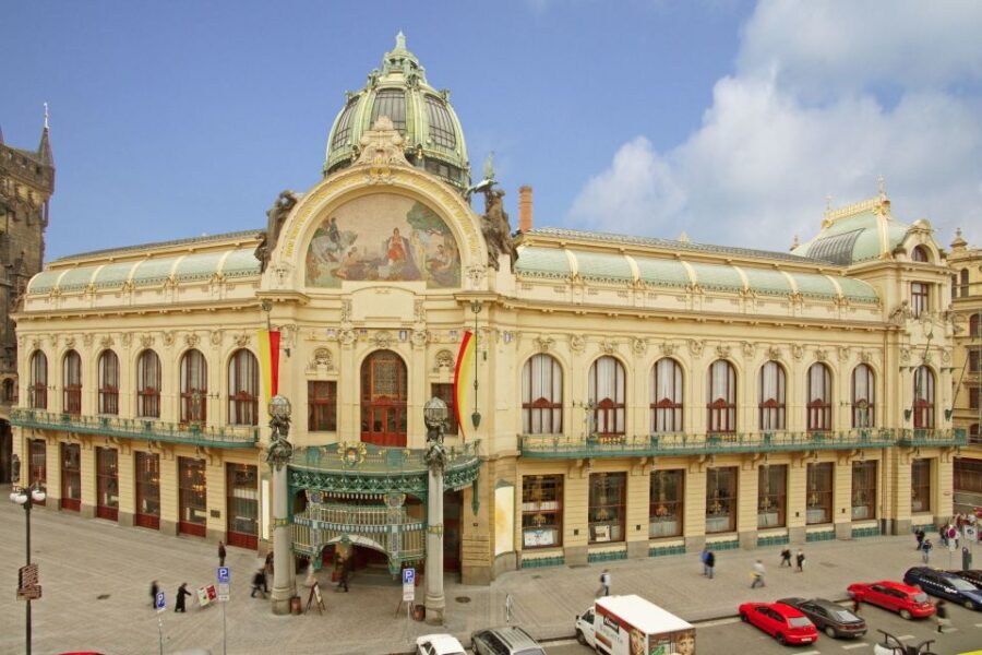 Essential Prague Walking Tour - Frequently Asked Questions