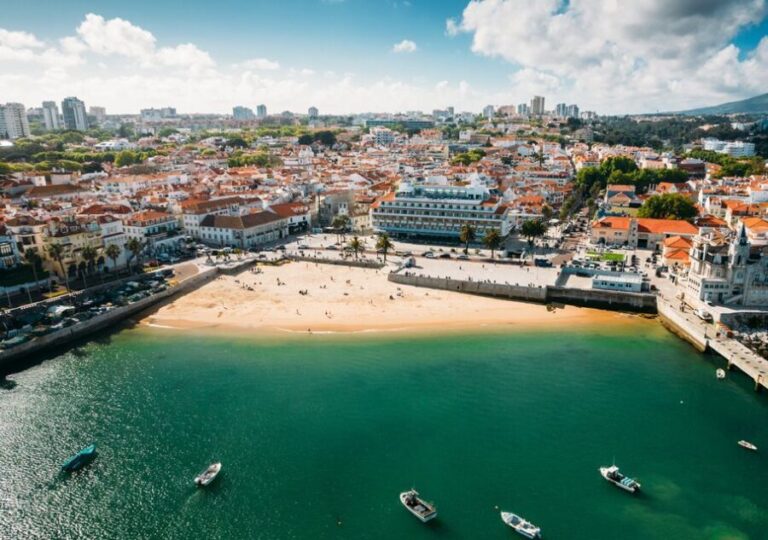 Exclusive tour by car - Sintra city and Cascais city - What to Expect: An Intimate Journey Through Two Portuguese Gems