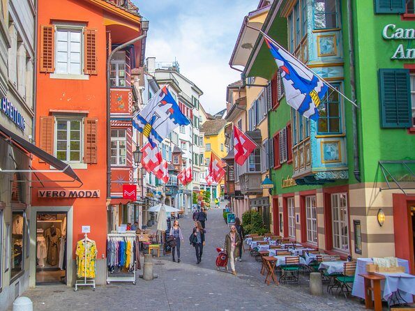 Explore Zurich in 60 minutes with a Local - Authentic Insights from Travelers