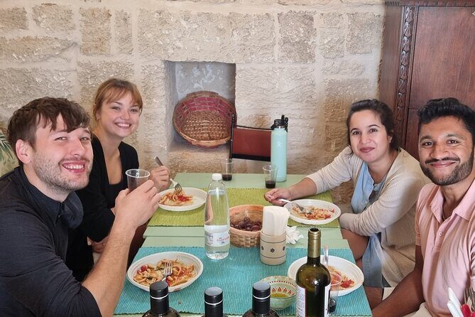 extravirgin olive oil tasting,the story of a farm - Who Will Love This Experience?