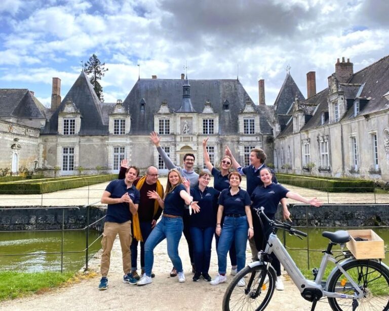 From Amboise: Full-Day Guided E-bike Tour to Chambord - The Itinerary Unpacked