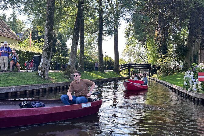 From Amsterdam: Giethoorn Day Trip with Canal & Village Tour - Key Points