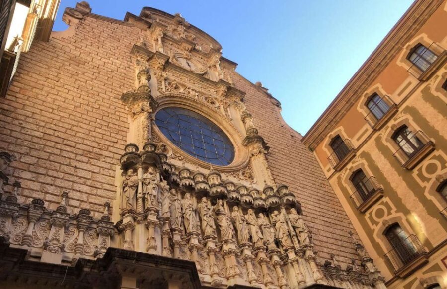 From Barcelona: Montserrat Private Day Trip With Pickup - The Itinerary in Detail
