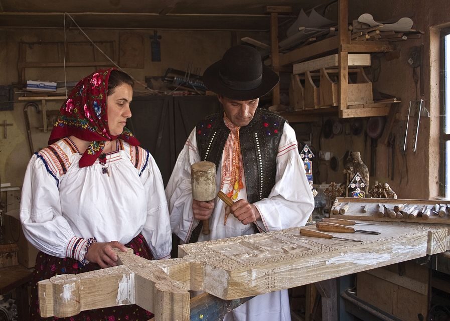 From Cluj-Napoca: Two Day Tour to Maramures - Day One: Entering Maramures and Breb Village