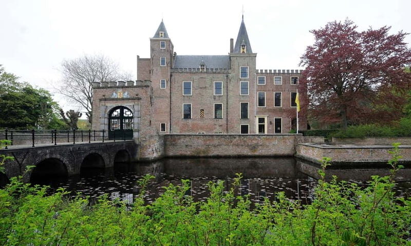 From Haamstede to Burgh: guided Walking Tour - An In-Depth Look at the Tour Experience