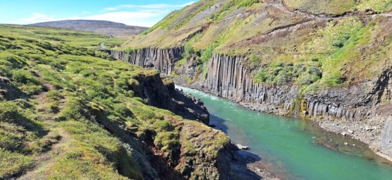 From Seyðisfjörður Port: Stuðlagil Canyon and Reindeer Park - The Value of the Tour