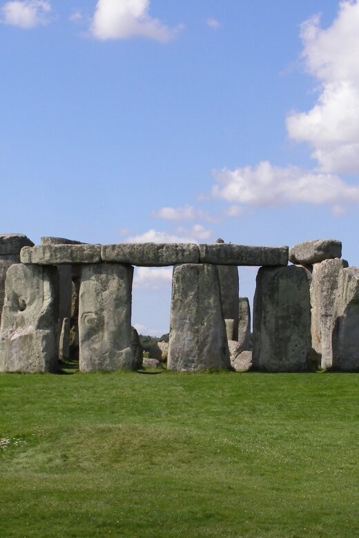From Southampton: Stonehenge and Bath Guided Day Trip - The Itinerary: From Historic Bath to Mysterious Stonehenge