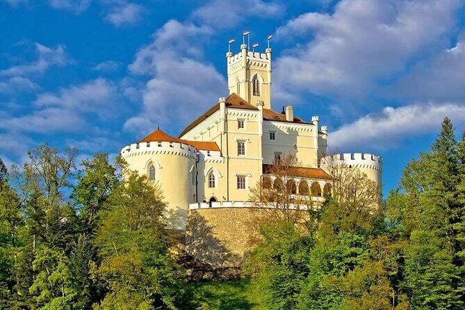 From Zagreb to Castle Trakoscan & Museum of Evolution in Krapina - Practical Details & What to Expect