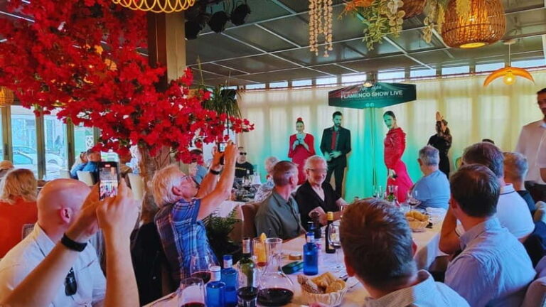 Fuengirola: Flamenco Show & Dinner at Tipi Tapa, near Mijas - Practical Considerations and Tips