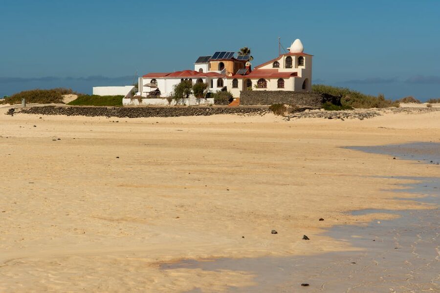 El Cotillo beach with villa Fuerteventura