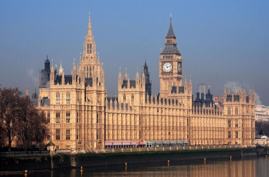 Full Day London Private Tour Including London Pass - Exploring the Itinerary: From Buckingham Palace to Tower of London