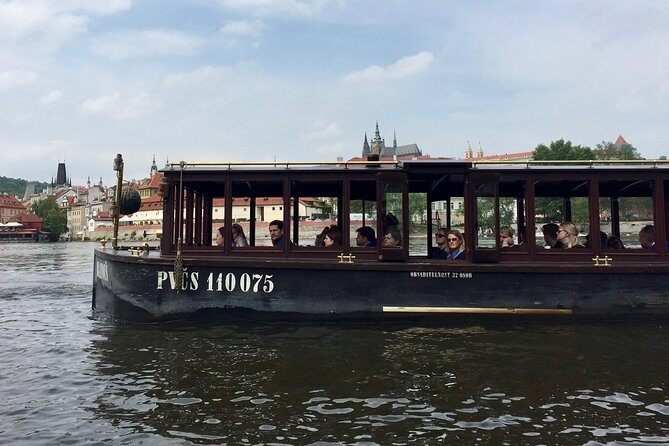 Full-Day Private Prague City tour: Prague Castle and Vltava River Cruise - The Itinerary in Detail: What You’ll Discover