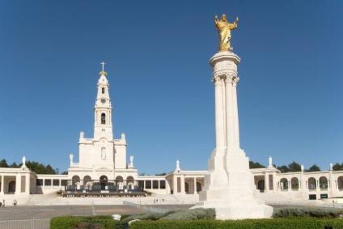 Full-day Private Tour: Fátima Sanctuary, Batalha, Nazaré, Óbidos - Who Should Book This Tour?