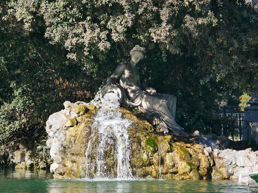 Cascading nymph fountain in Villa Borghese park, Rome