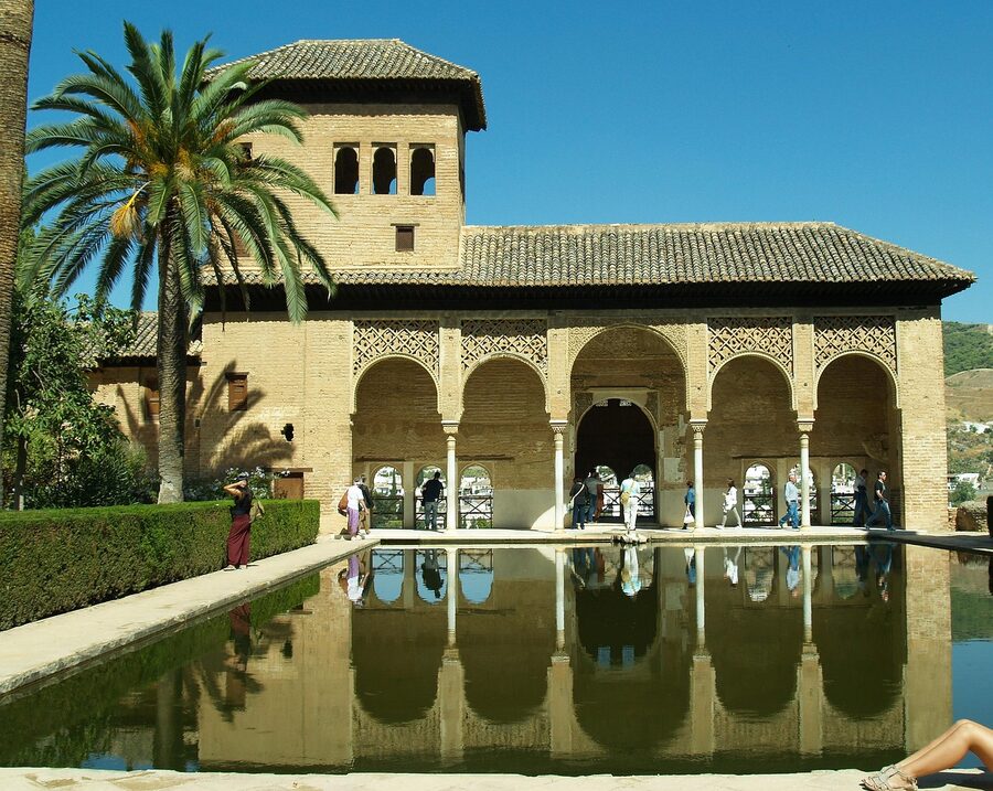 Generalife pond with reflection of arched pavilion