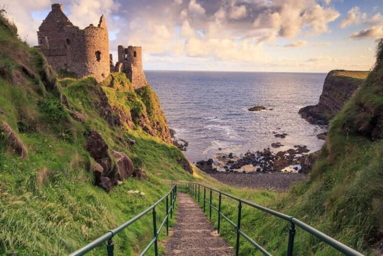 Giants causeway Irish castles & whiskey, Game of thrones - Analyzing the Itinerary: What You’ll Experience