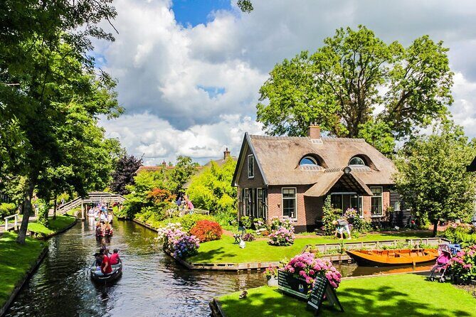 Giethoorn Day Trip from Amsterdam  Private Tour & Canal Boat - First Stop: The Canal Ride in Giethoorn