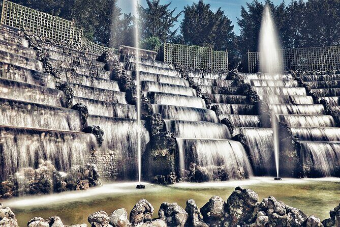 Giverny and Versailles Full Day Private Guided Tour wih Hotel Pickup - Practical Aspects & Experience Details