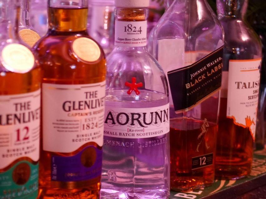 Glasgow: Whisky Flight at contemporary Scottish venue - The Whisky Flight Experience: What to Expect