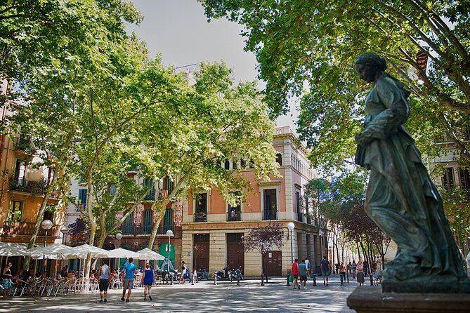 Gracia Village Private Walking Tour - The Guide: Patrick, the Key to a Memorable Experience