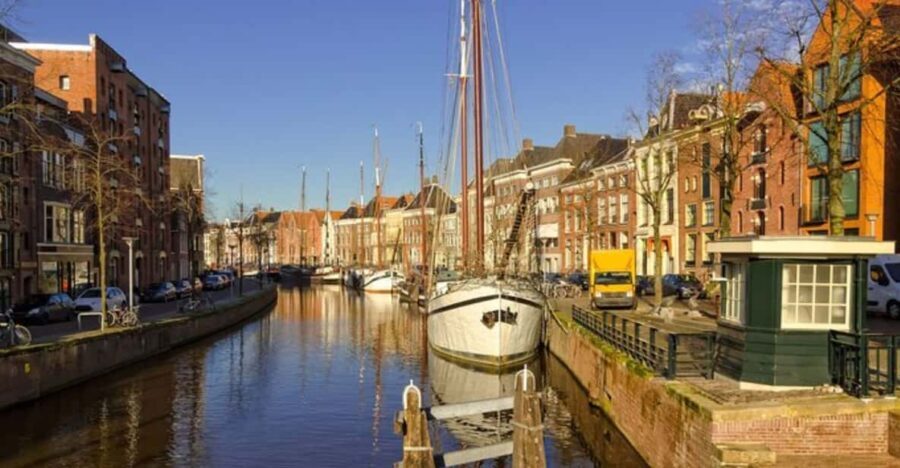 Groningen: Private custom tour with a local guide - The Value of a Private, Customized Tour