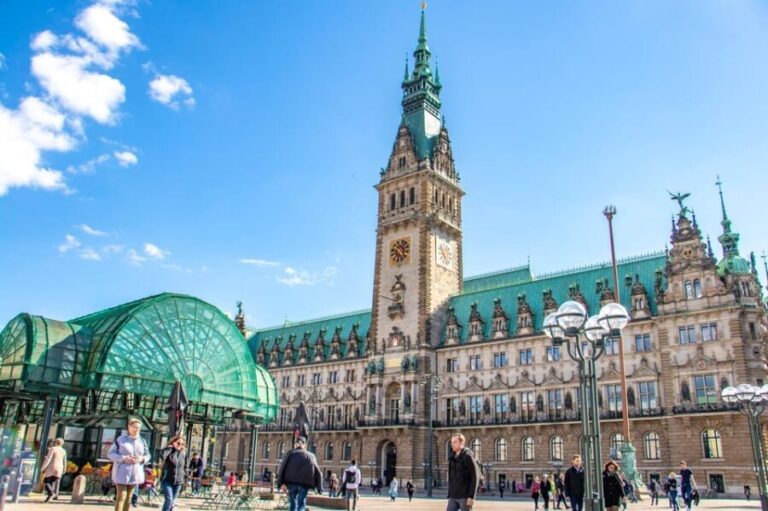 Hamburg: In the footsteps of the Beatles with a Local - The Value of Guided Stories and Insights